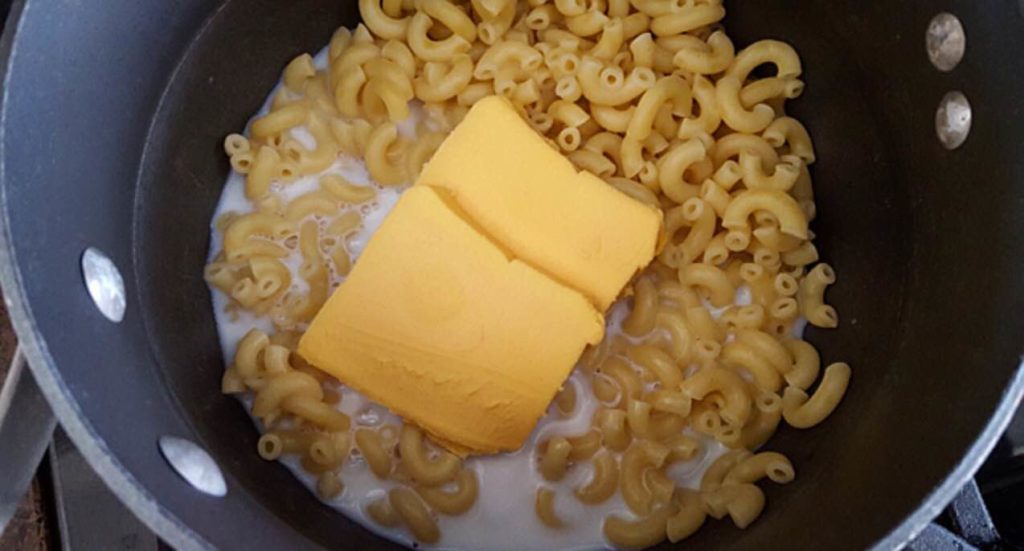 Cowboy Cooking: Bacon Grilled Cheese Mac N’ Cheese - Cowboy Lifestyle ...