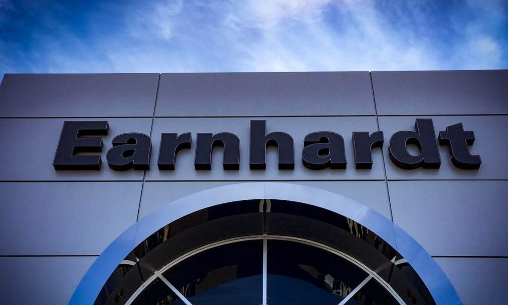 Earnhardt Auto Centers offer vast inventory of used cars