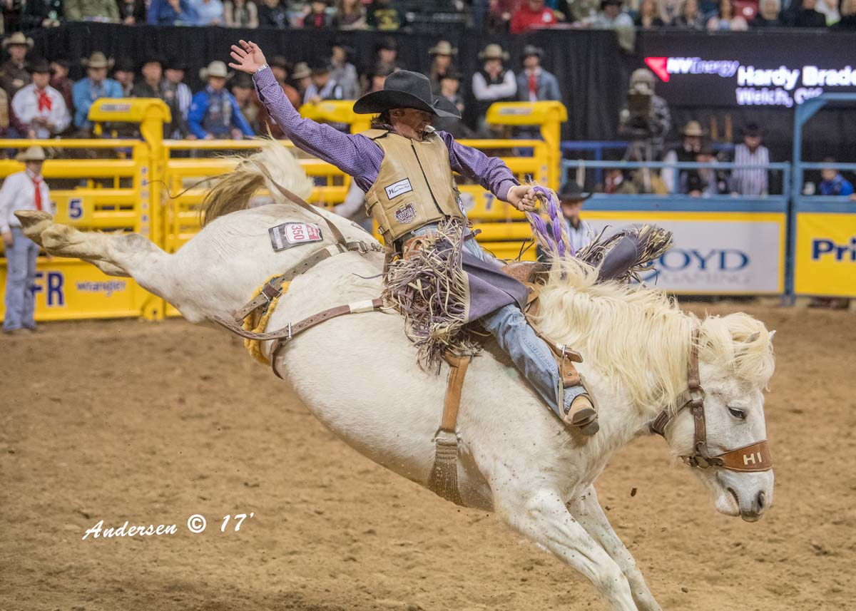 2017 Wrangler NFR Rodeo Go-Round Winners: Round 7 - Cowboy Lifestyle ...