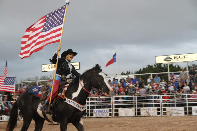 Mike Mathis Takes on Helotes Cornyval & PRCA Rodeo 2022 - Cowboy ...