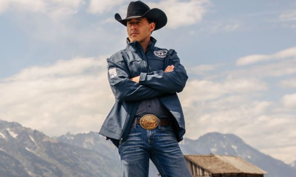 Artist Spotlight: Aaron Watson's Latest song “Run Wild Horses” - Cowboy ...