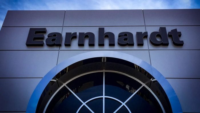 Earnhardt recognized as second-largest family owned business in Phoenix