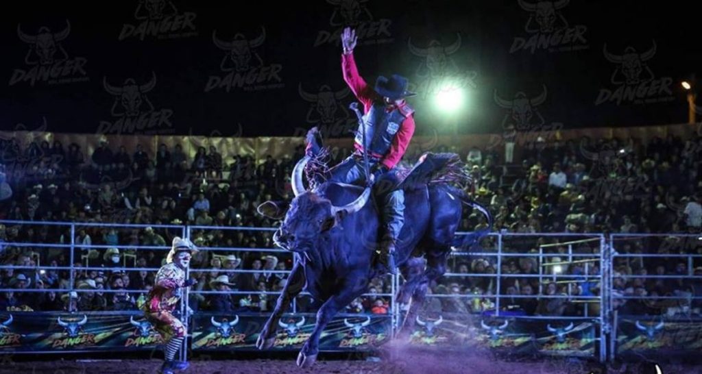 Venn Johns: Bull Riding Ninja Returns to Ninja Warrior Season 11 ...