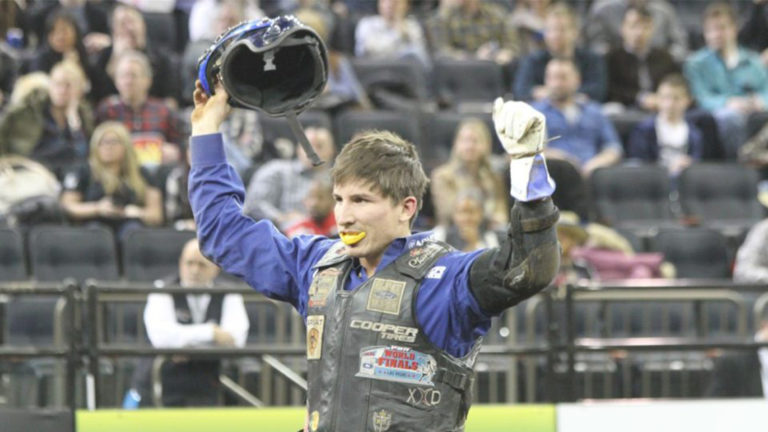 Oklahoman Ryan Dirteater Returns to PBR Competition in Tulsa on Oct. 10 ...