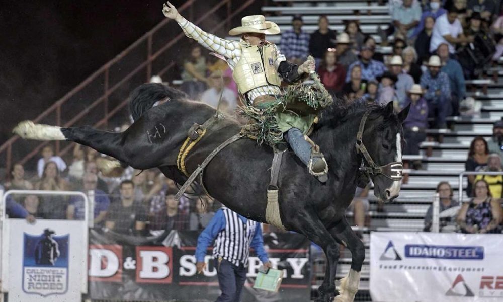 Utah and Wyoming successfully match up at Caldwell Night Rodeo 2021 ...