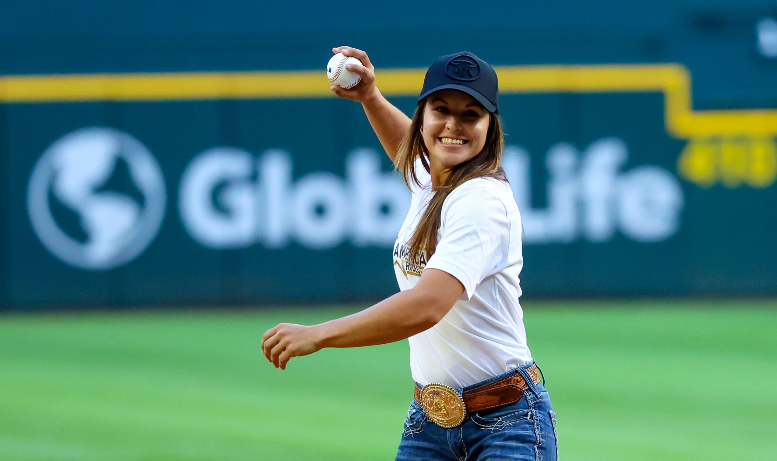 Hailey Kinsel Throws Out First Pitch at Globe Life Field / New Home of ...