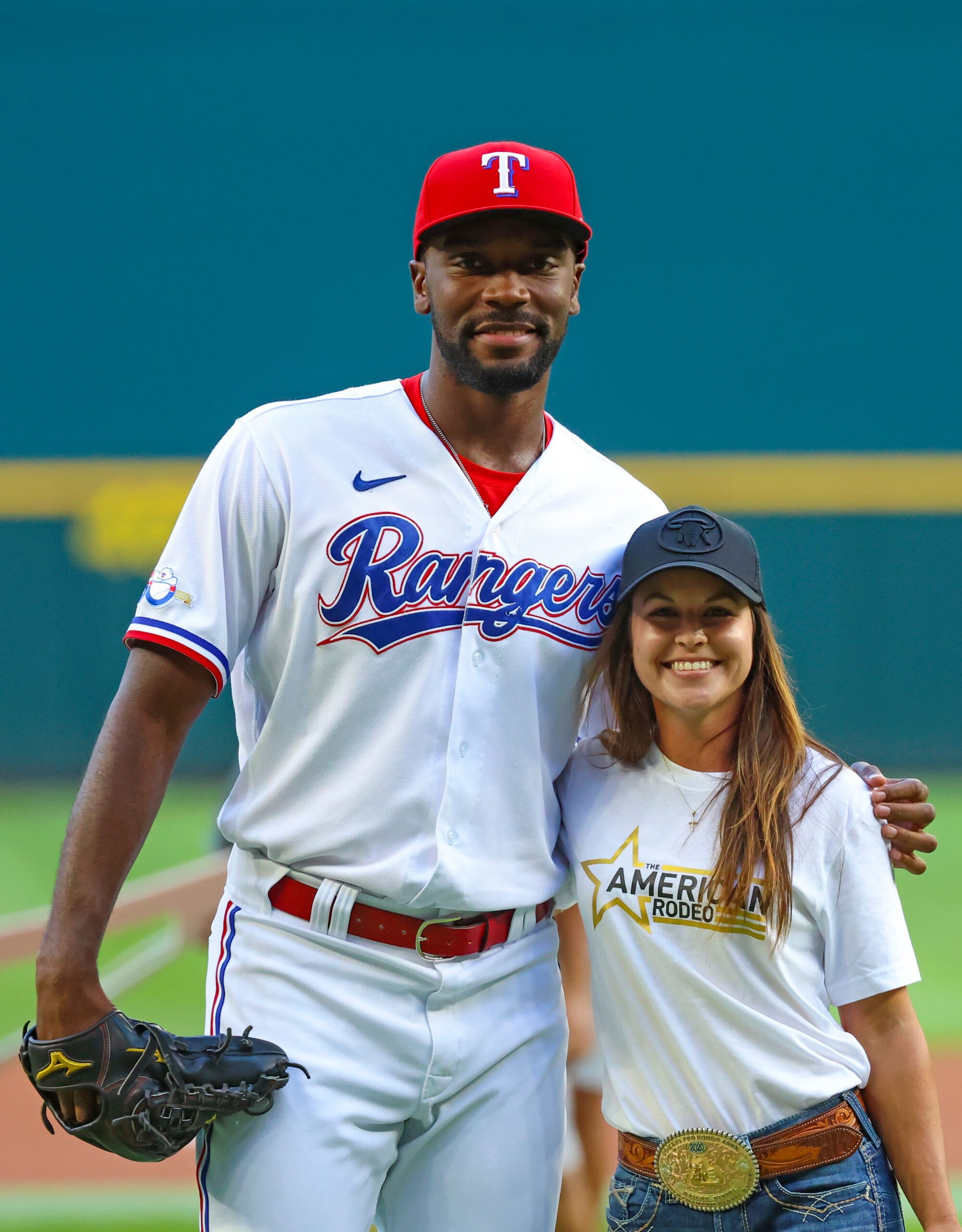 Hailey Kinsel Throws Out First Pitch at Globe Life Field / New Home of ...