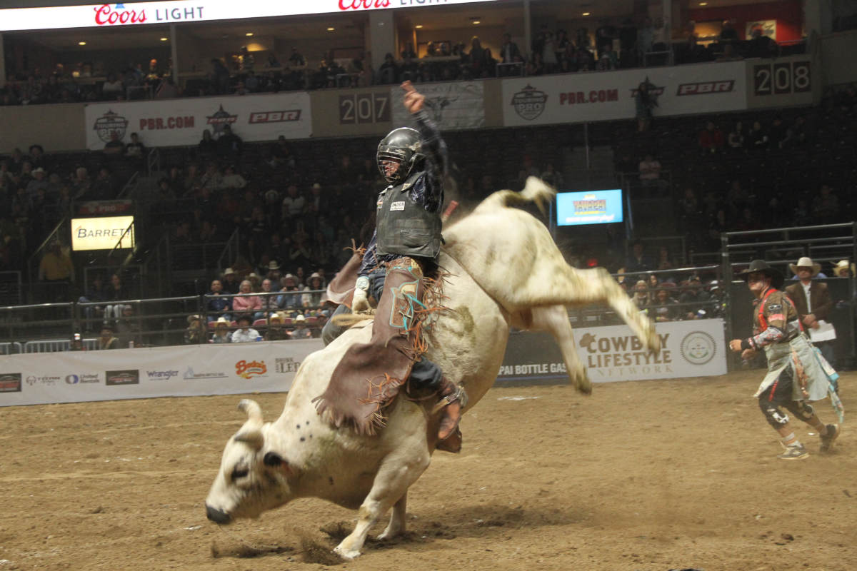Prescott Valley Bull Riding Invitational - Cowboy Lifestyle Network