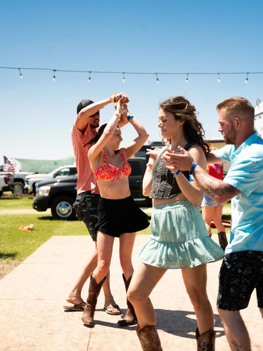 Country Thunder Arizona 2026: Four Days of Country Music, Camping, and ...